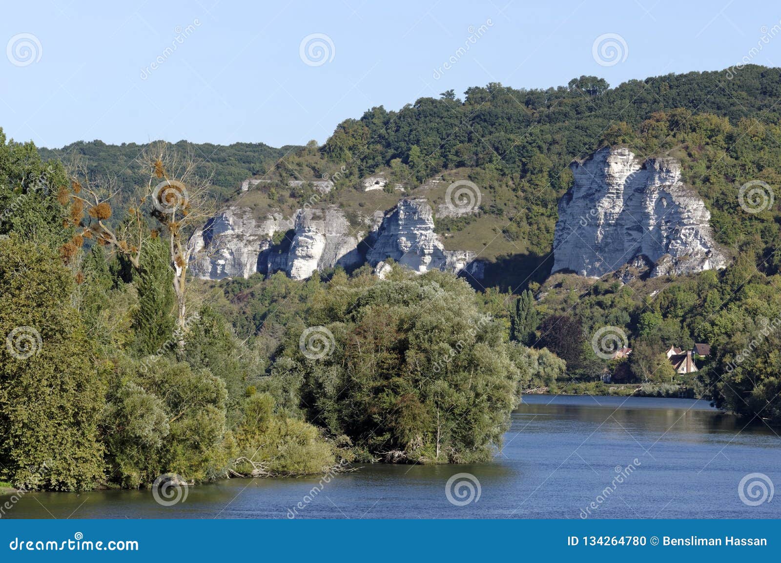 Shalk Cliffs and Seine River Stock Photo - Image of city, season: 134264780
