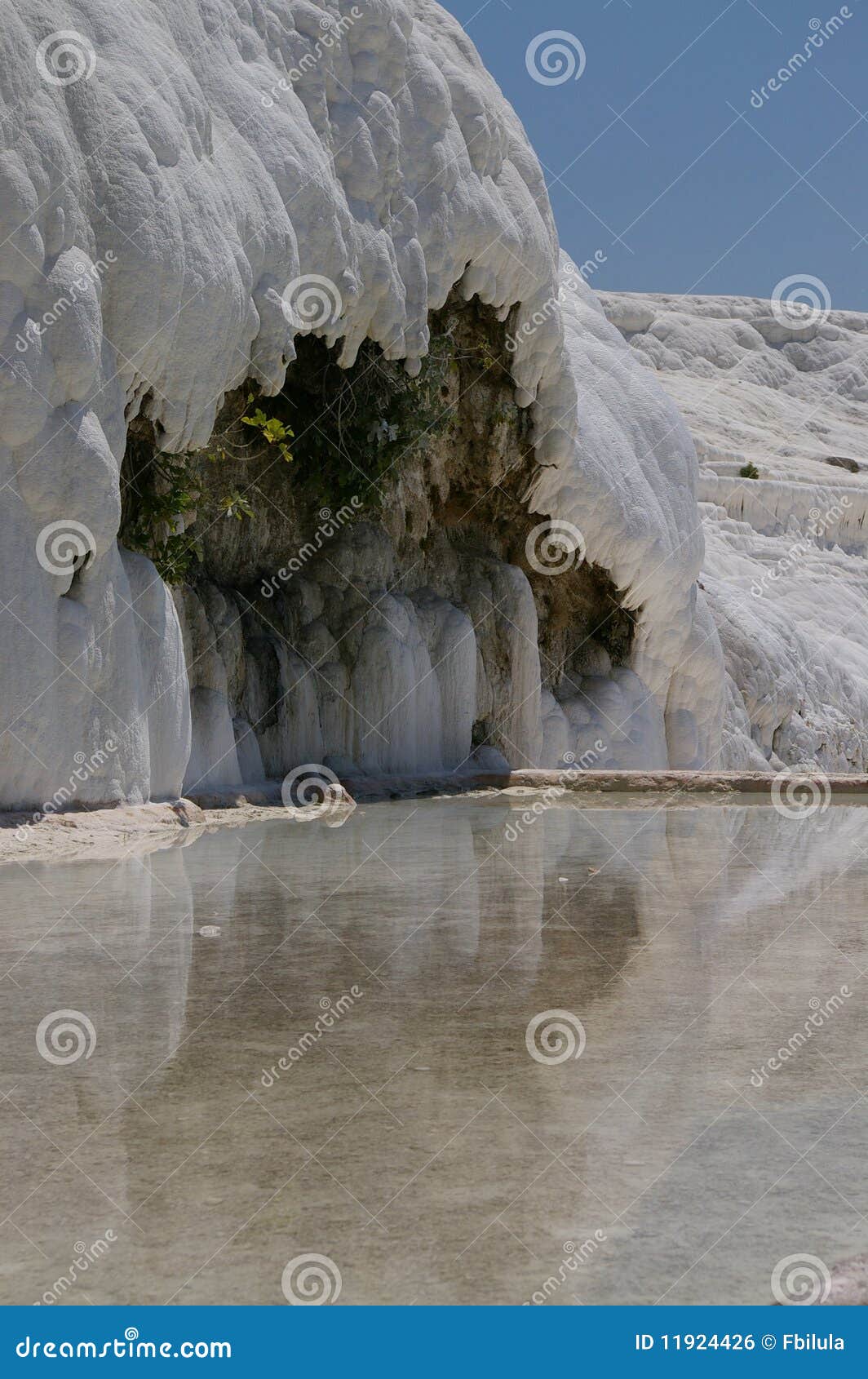 Shallow Water & Salt Mountain Stock Photo - Image of white, surface ...