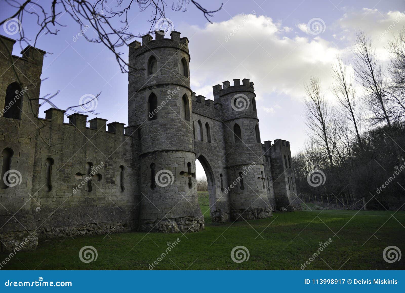 Sham Castle in Bath City with Blue Sky Stock Image - Image of historic ...