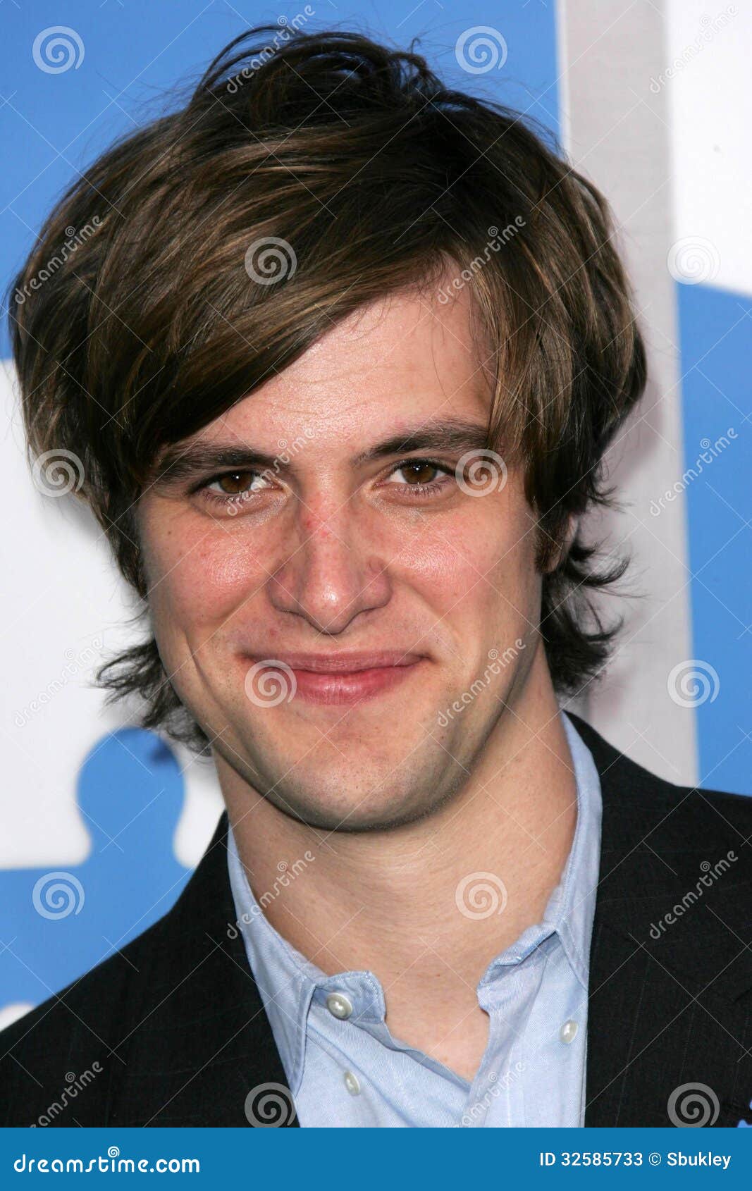 Shane McRae fotografia stock editoriale. Immagine di beneficio - 32585733