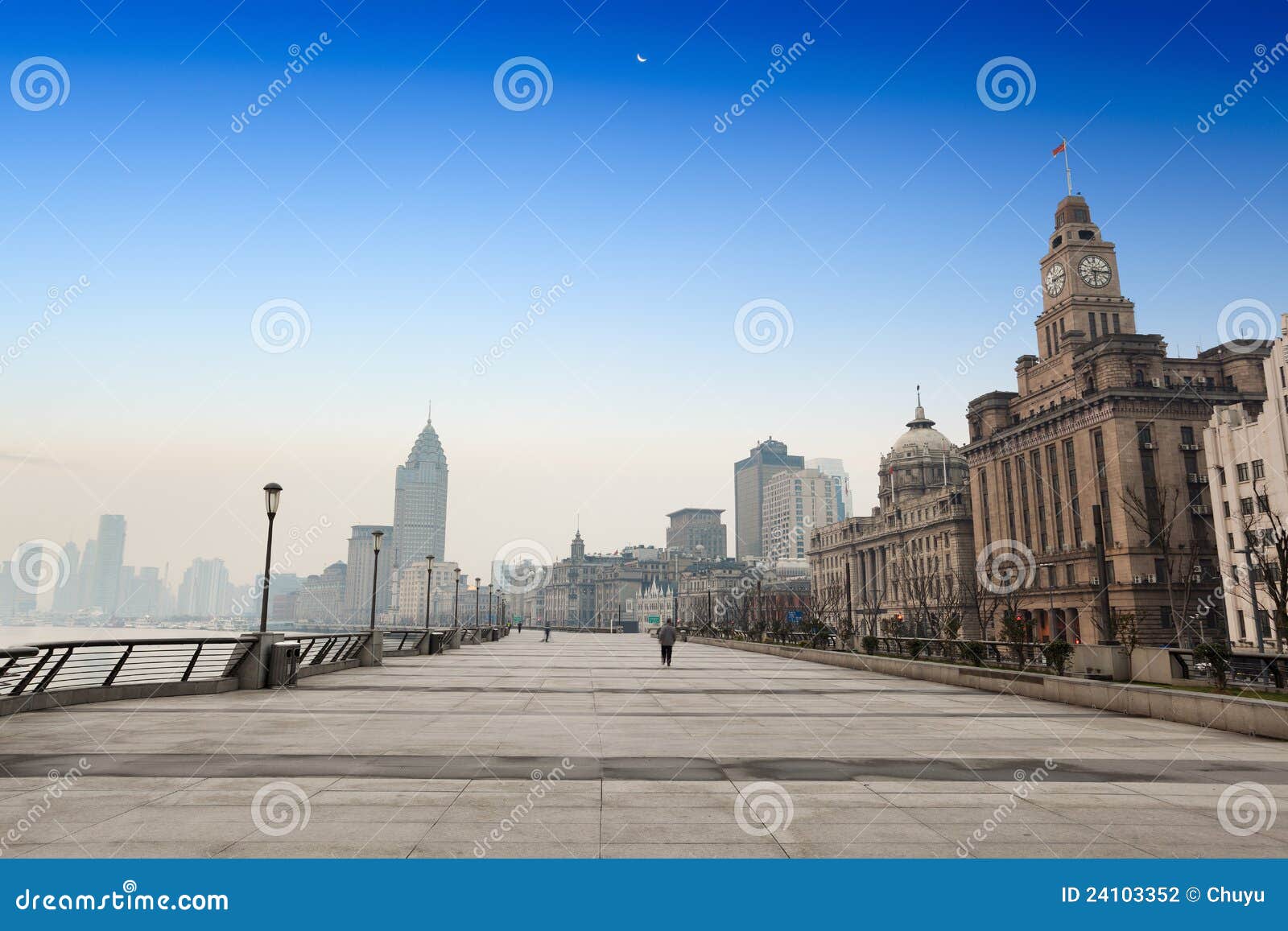 Shanghai The Bund With Most Iconic Buildings Stock Photography ...
