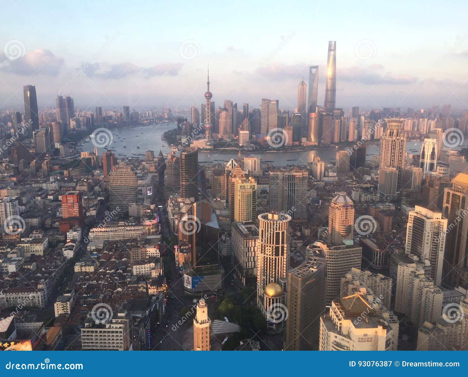 Shanghai the bund view editorial photography. Image of park - 93076387