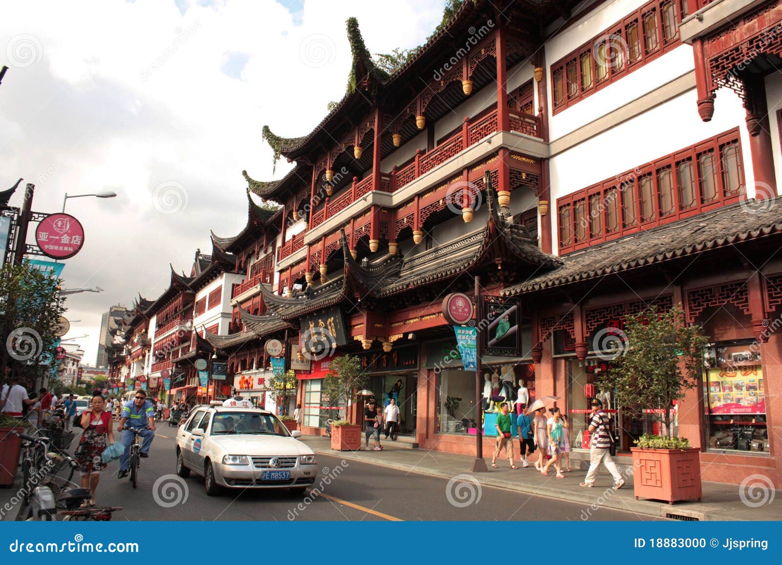 Shanghai old town editorial image. Image of shanghai - 18883000