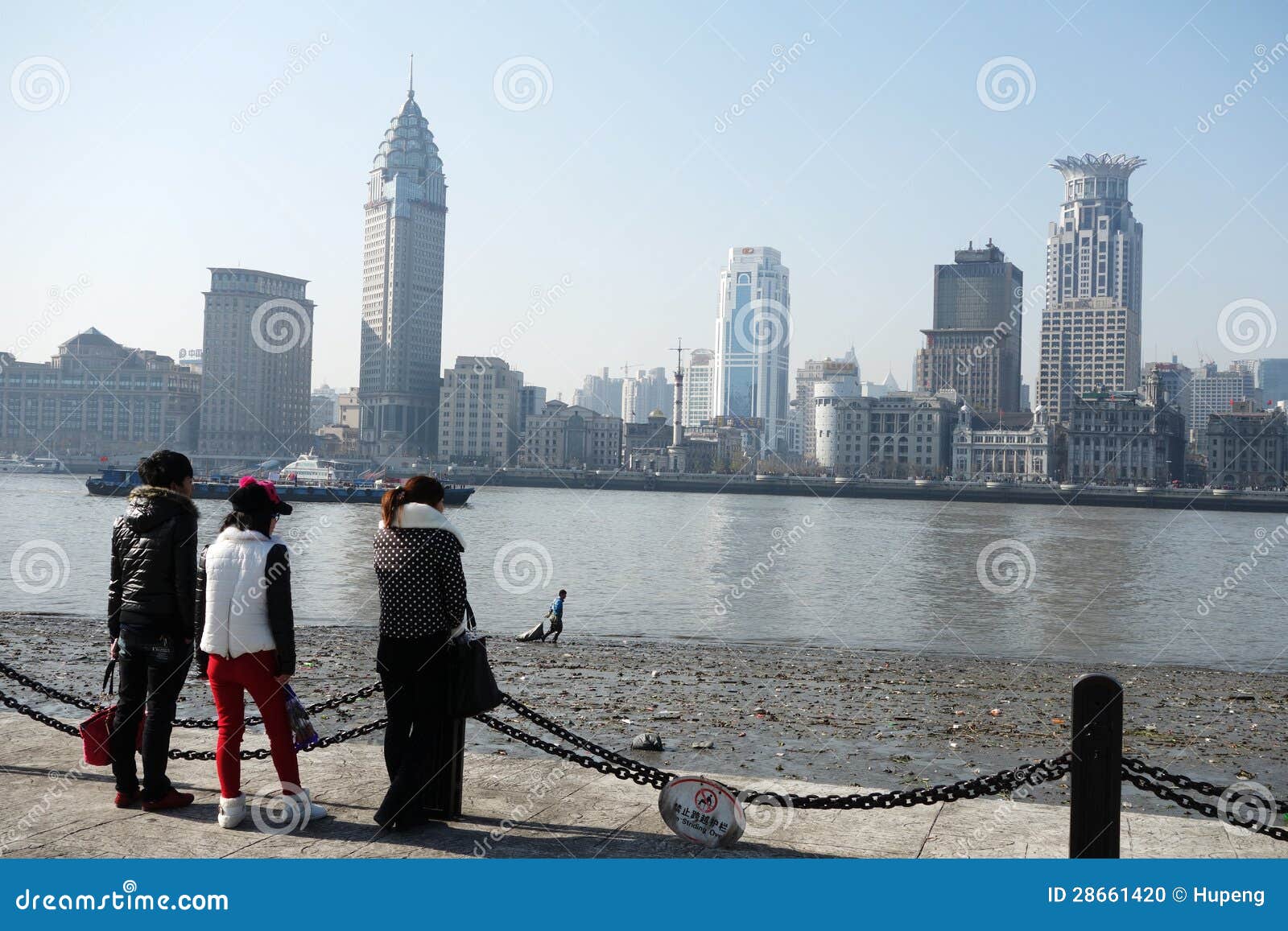 Shanghai waitan editorial image. Image of coastline, bank - 28661420