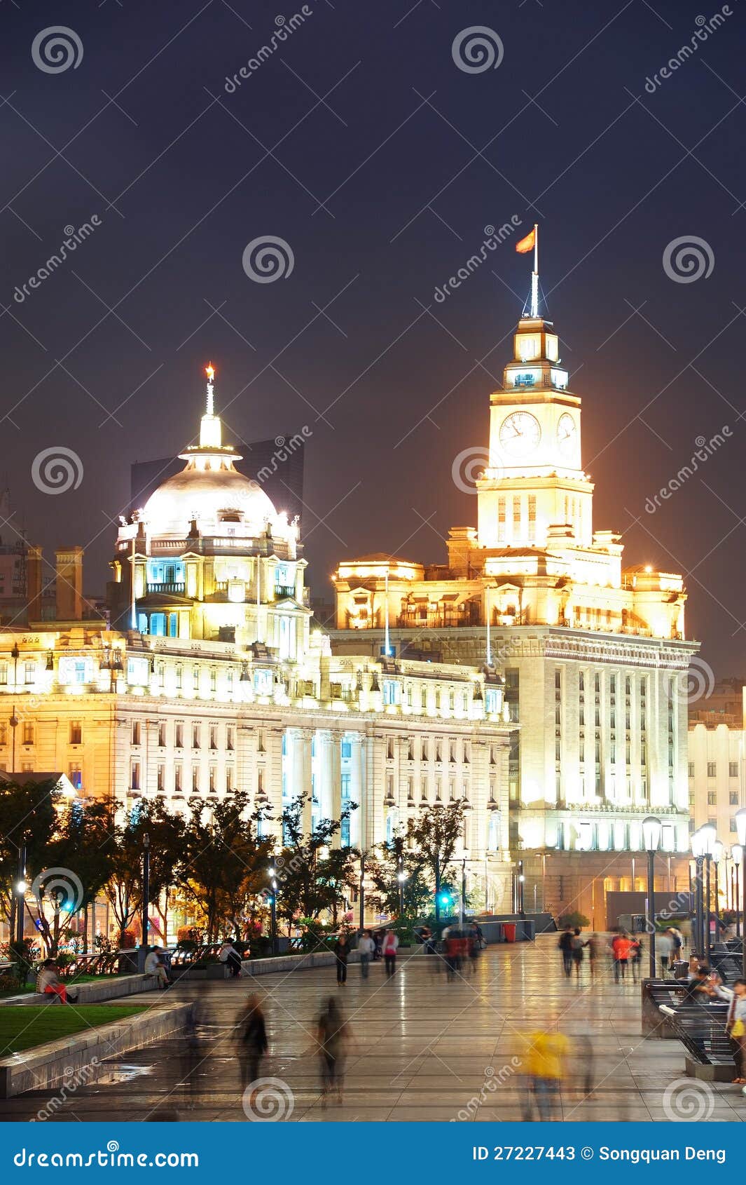 Shanghai Waitan night stock image. Image of vintage, historic - 27227443