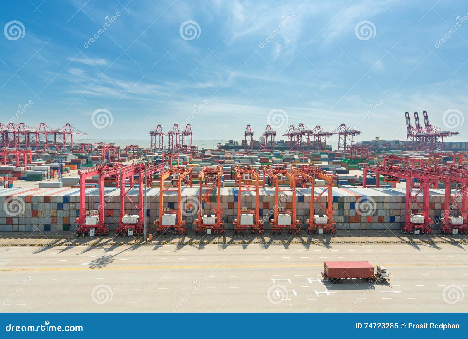 Shanghai Yangshan Deepwater Container Cargo Terminal. Stock Image ...