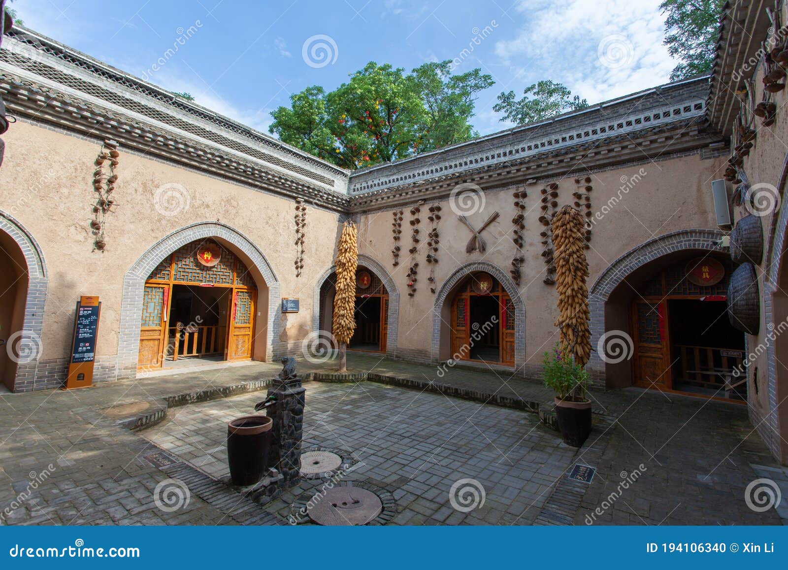 SHANZHOU SILO-CAVE editorial image. Image of travel - 194106340