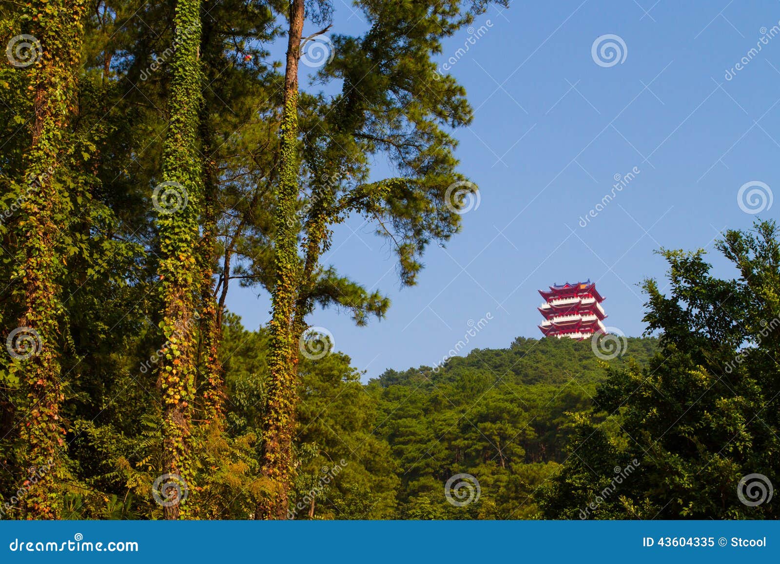 Shao Yang Tower Shaoguan an Der Spitze Stockbild - Bild von aufsatz ...