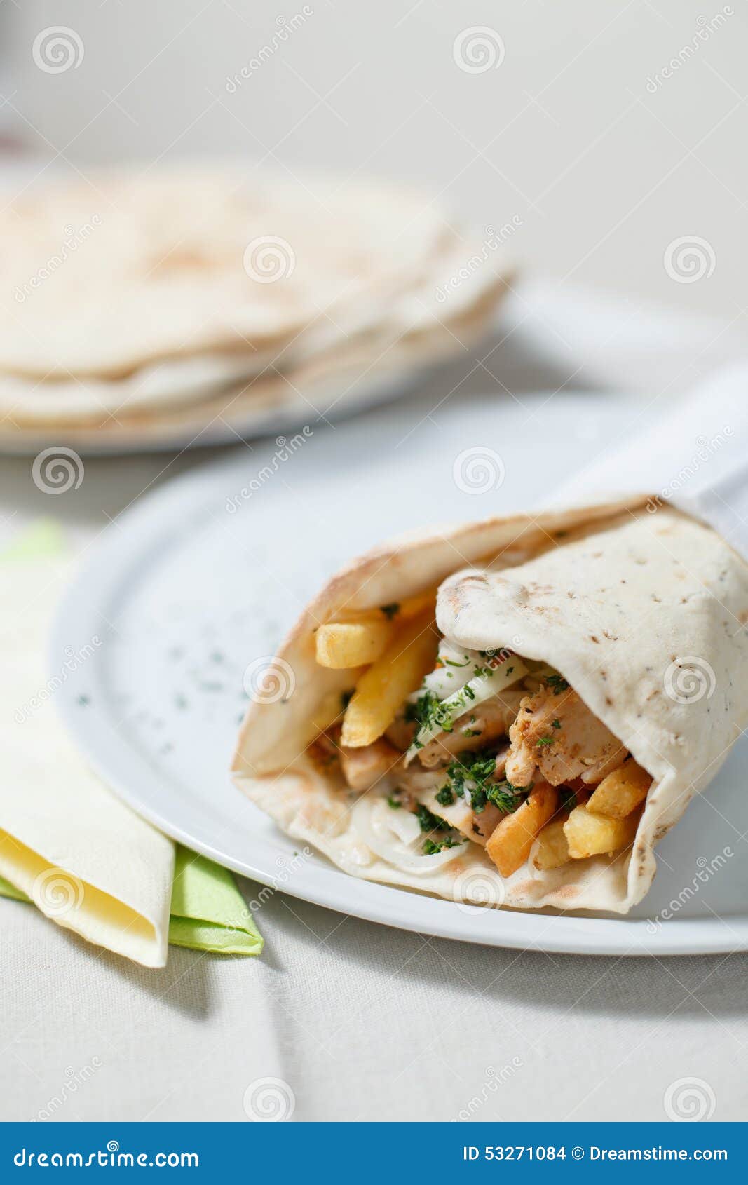 Shaorma foto de stock. Imagem de mergulho, carne, alimento - 53271084