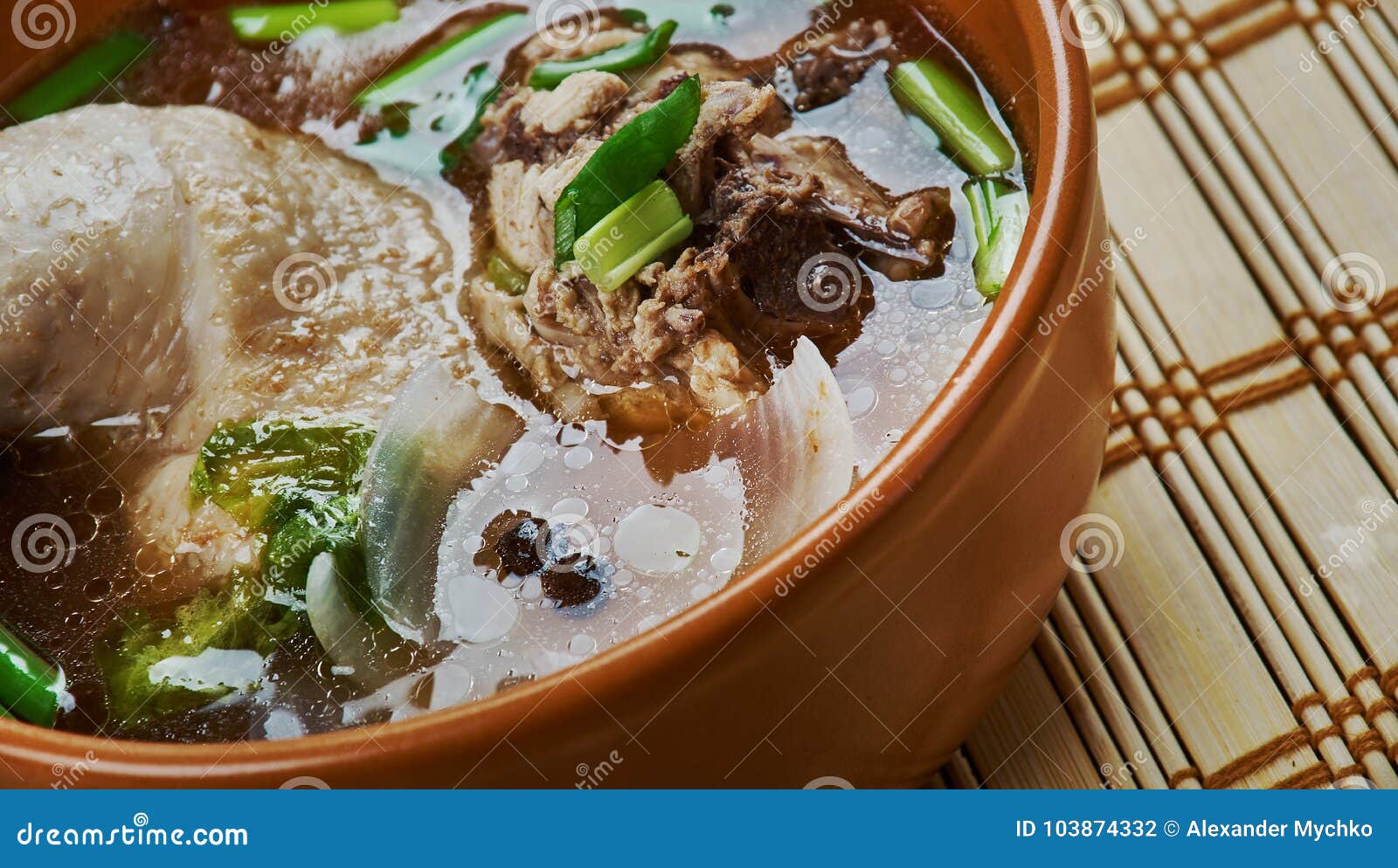 Sharba Libiya Bil Dajaj photo stock. Image du assiette - 103874332