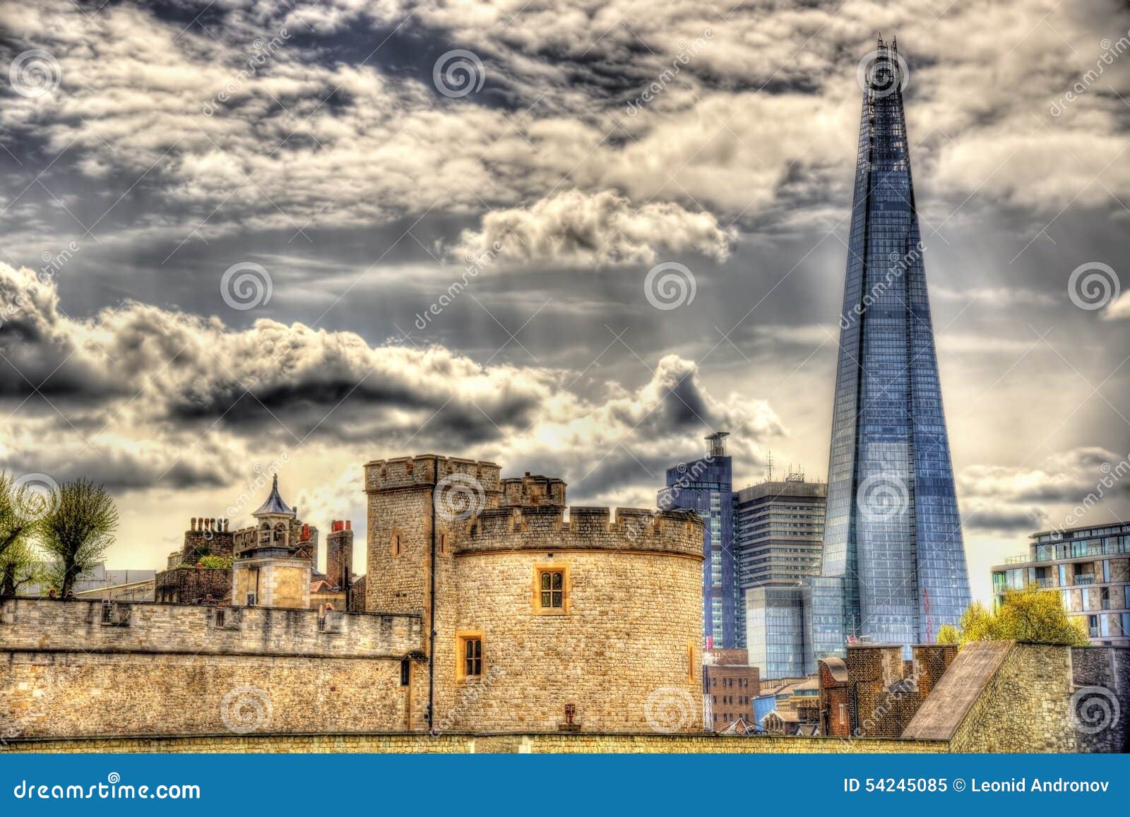 The Shard and Walls of the Tower of London Editorial Image - Image of ...