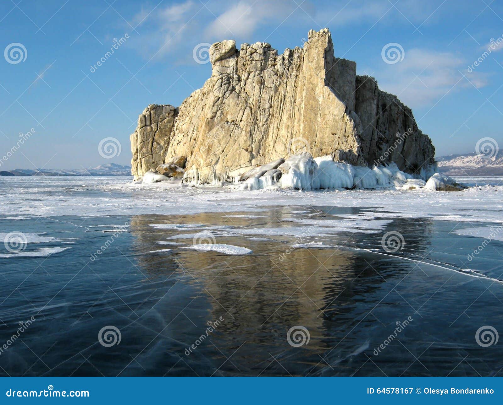 Sharga-Dagan Island on Lake Baikal Stock Image - Image of baikal, asia ...