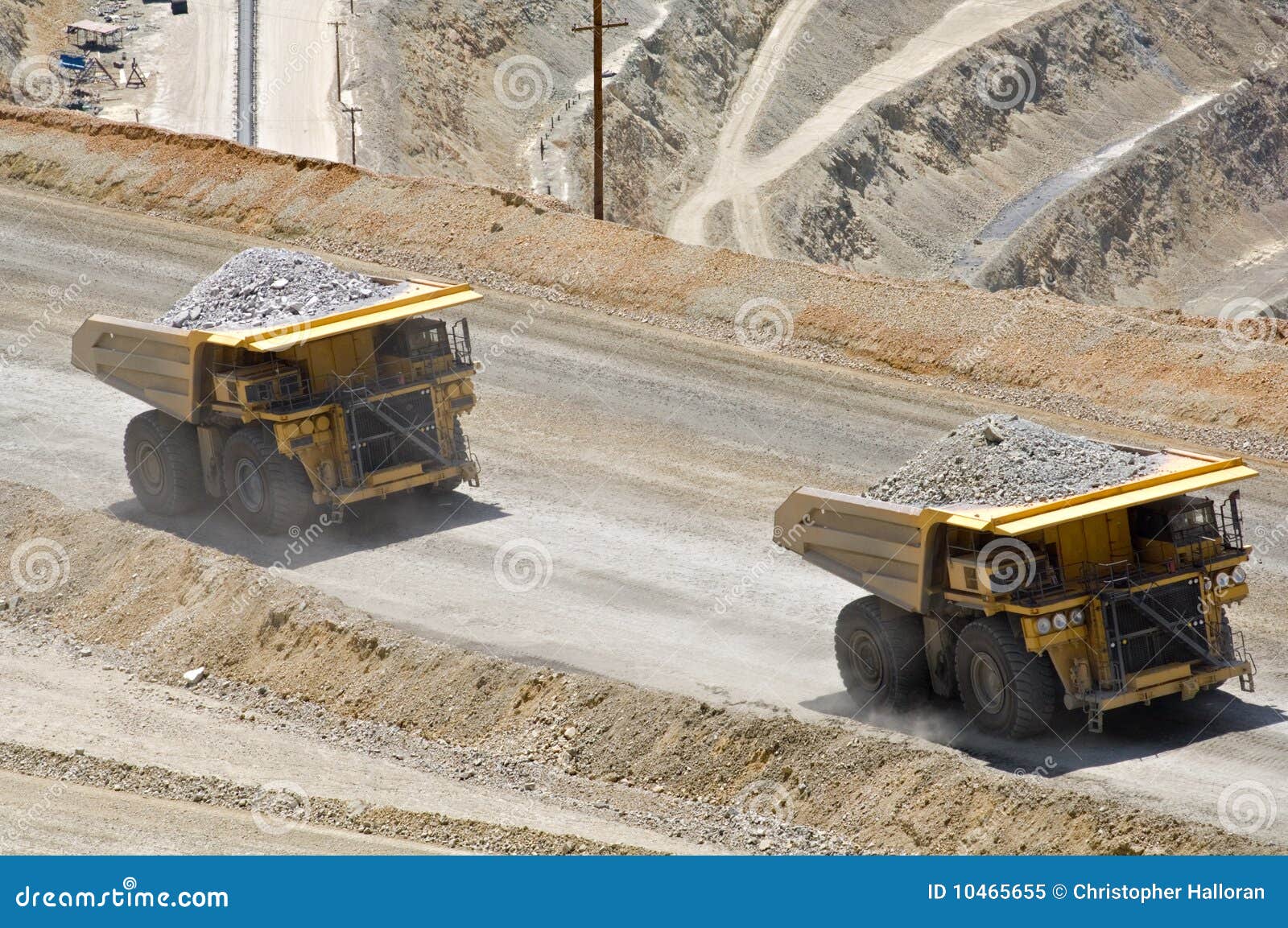 Sharing the load stock image. Image of heavy, gold, metal - 10465655