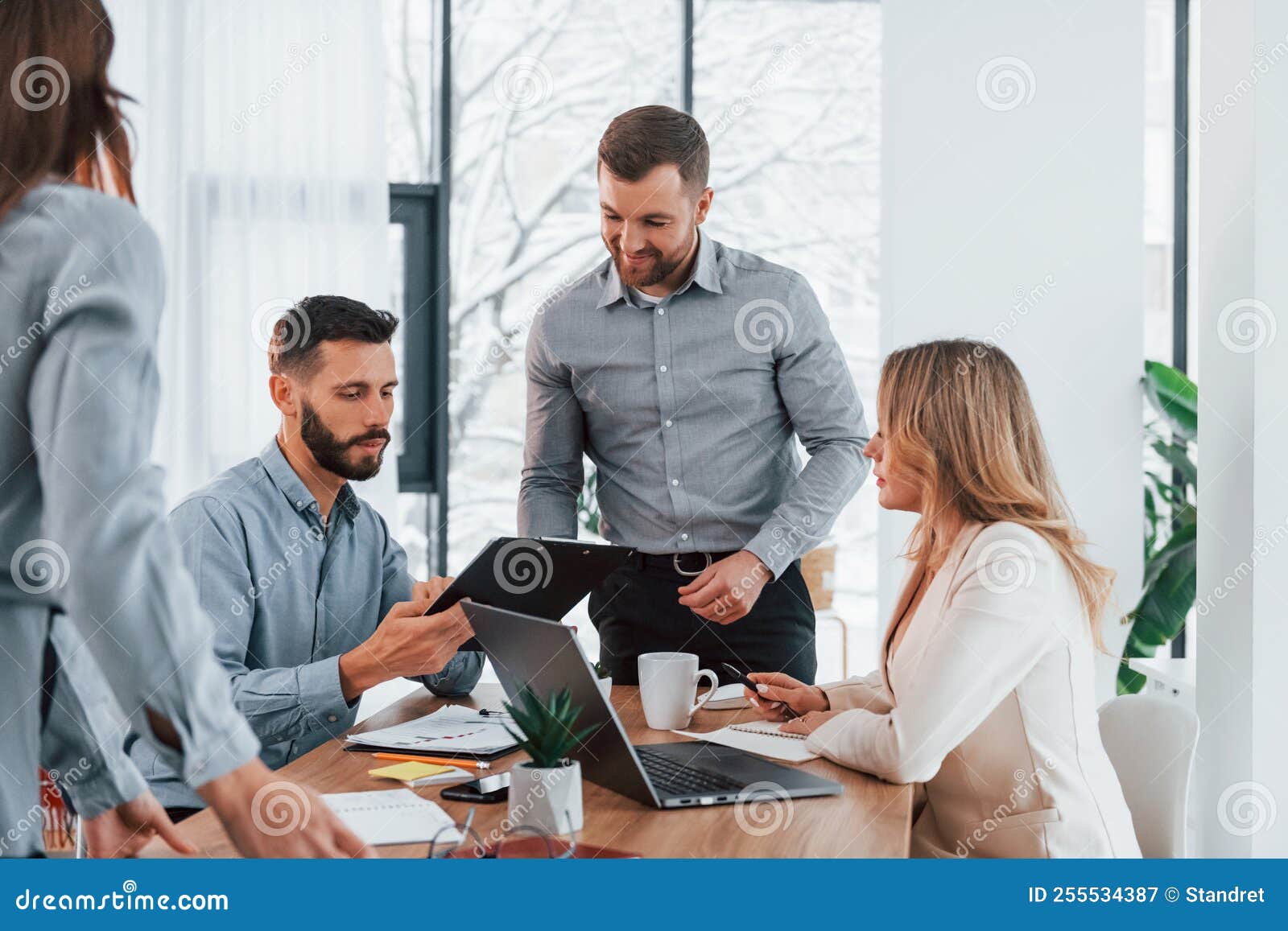 Sharing Some Ideas. Group of Business People that Working on the ...