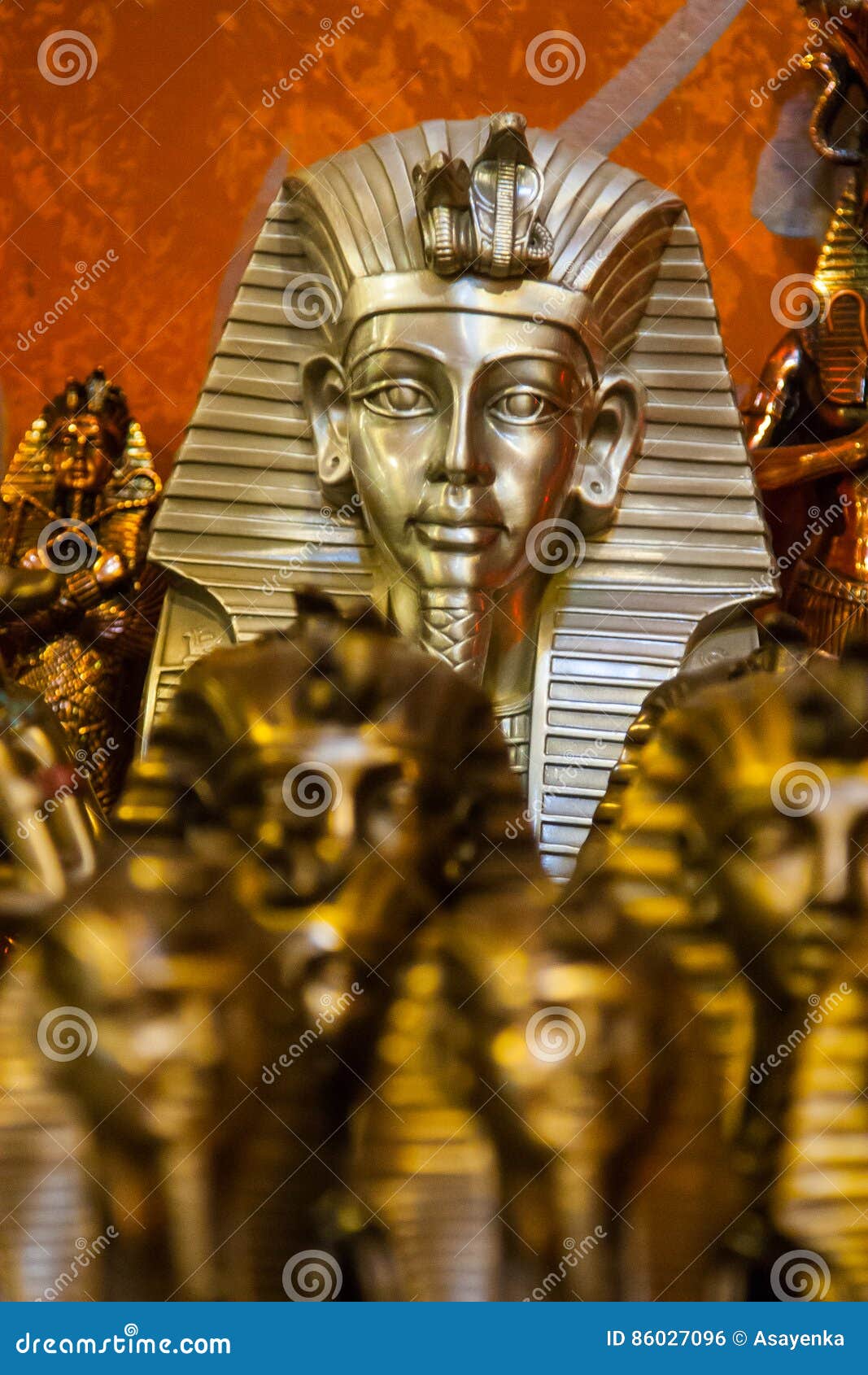 SHARM EL SHEIKH, EGYPT - JULY 9, 2009.Various Arabic Antique Objects ...