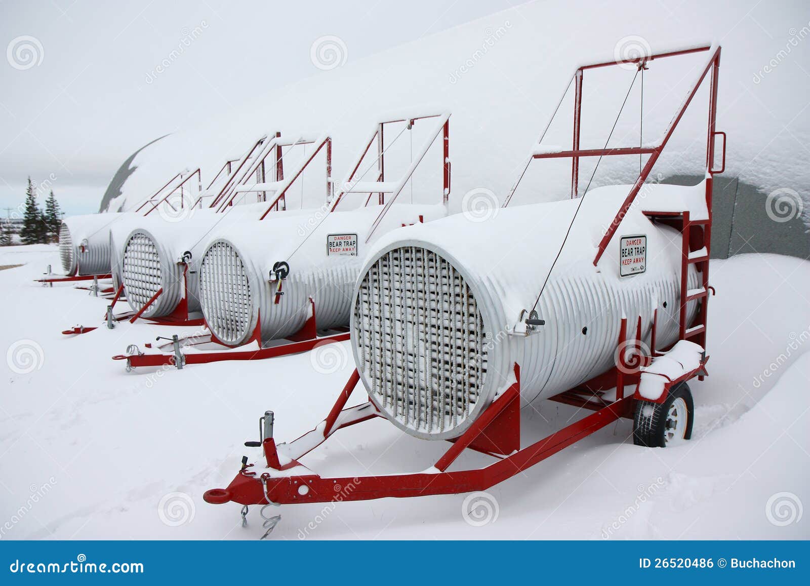 Sharp bear trap stock photo. Image of caution, hunting - 26520486