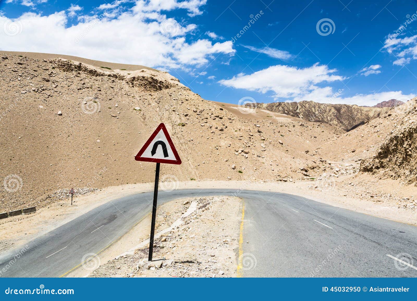 Sharp Curve on the Road in Ladakh, India Stock Photo - Image of curve ...