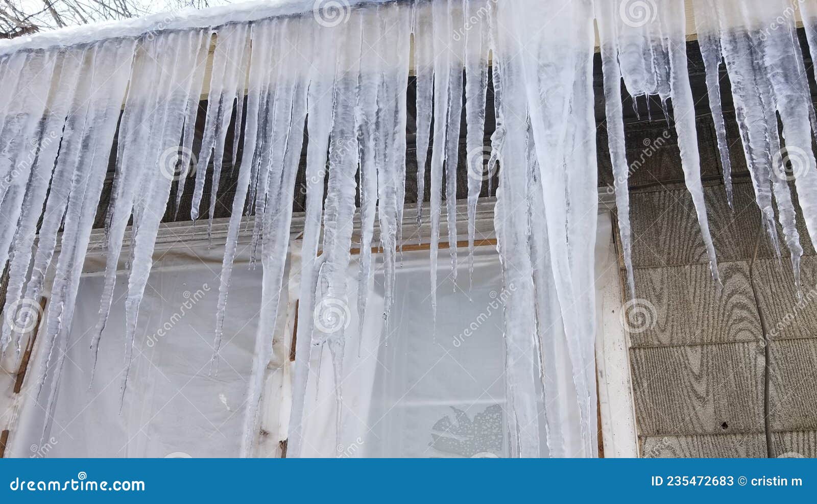 Sharp ice hanging down stock image. Image of blizzard - 235472683