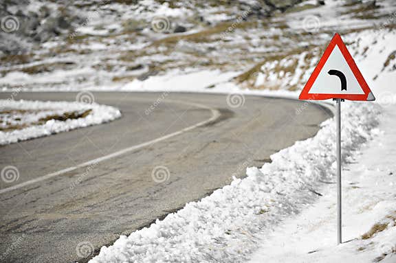 Sharp Left Curve stock photo. Image of mountain, empty - 34751670