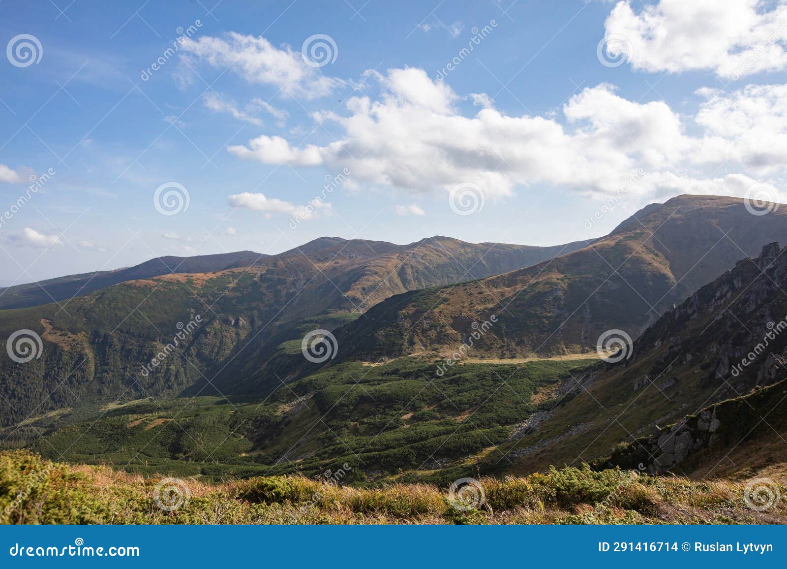 Sharp Rocks of Shpytsi Mountain in Chornohora Mountain Range Stock ...
