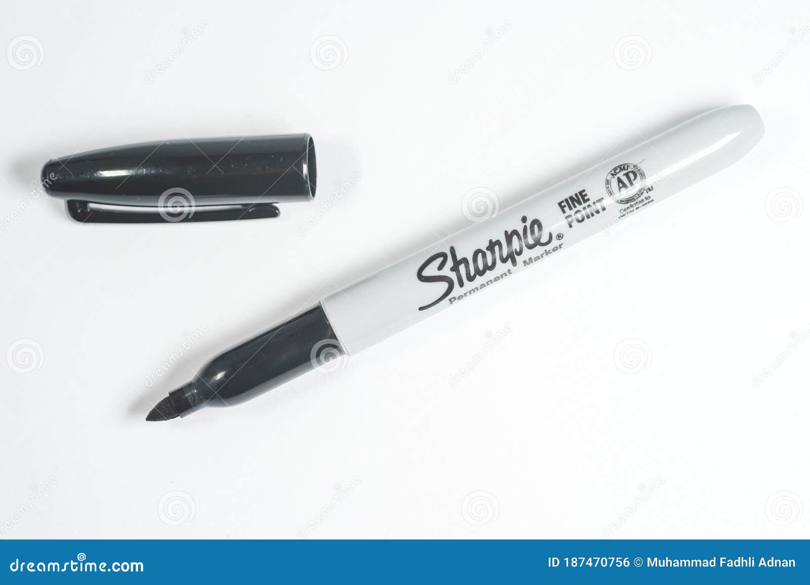 130 Sharpie Craft Stock Photos - Free & Royalty-Free Stock Photos from ...