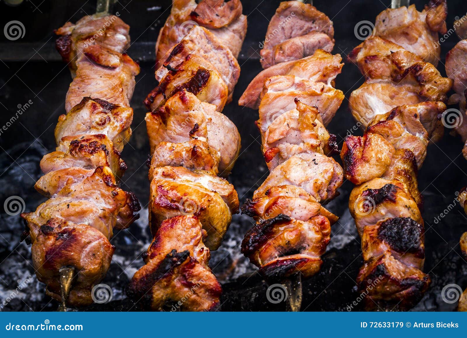 Shashlik imagem de stock. Imagem de torrado, sobre, marinado - 72633179