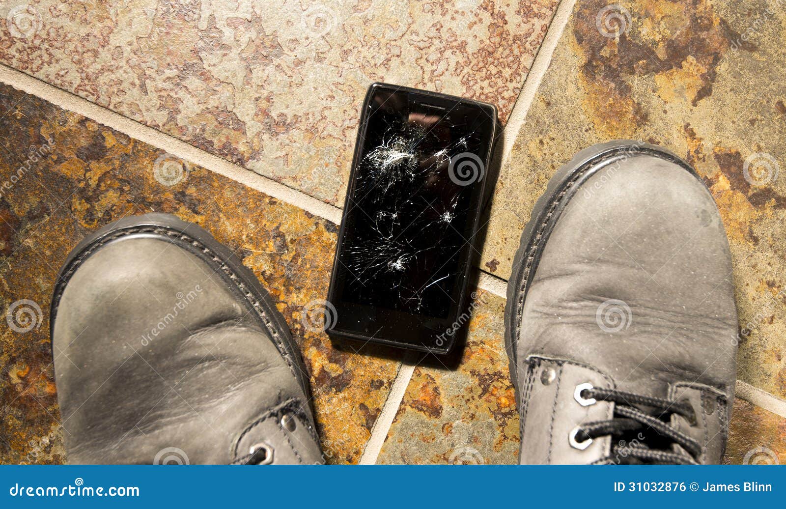 Shattered Smartphone stock photo. Image of accident, demolish - 31032876