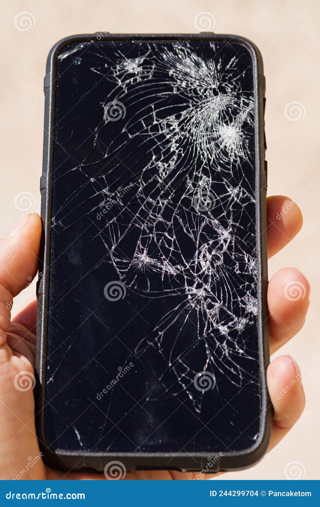 Shattered Smartphone Screen Stock Photo - Image of cell, smartphone ...