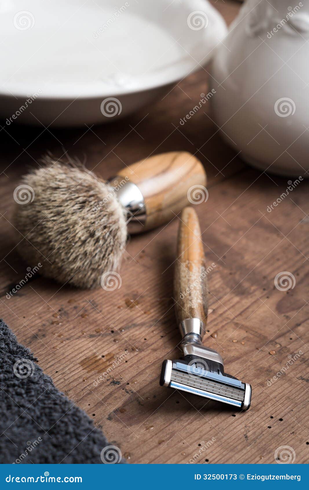 Shaving Tool stock image. Image of shaver, bristle, stubble - 32500173