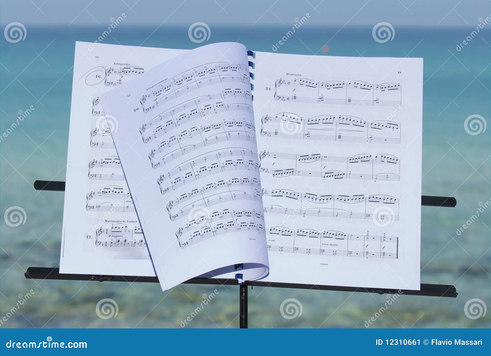 132 Partiture Background Stock Photos - Free & Royalty-Free Stock ...