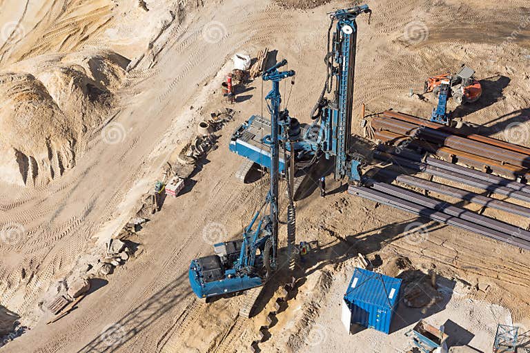 Sheet_piling stock photo. Image of hole, excavation - 207776490