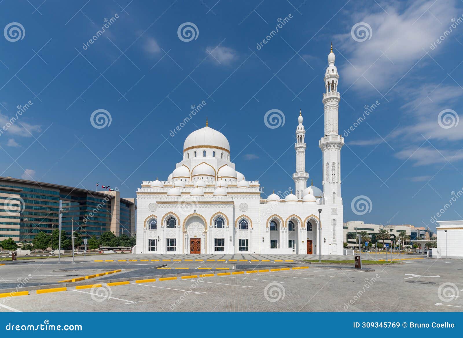 Sheikh Rashid Bin Mohammed Mosque Editorial Stock Image - Image of ...