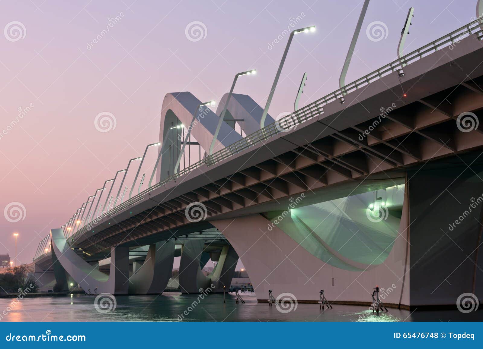 Sheikh Zayed Bridge, Abu Dhabi, UAE Foto de archivo editorial - Imagen ...