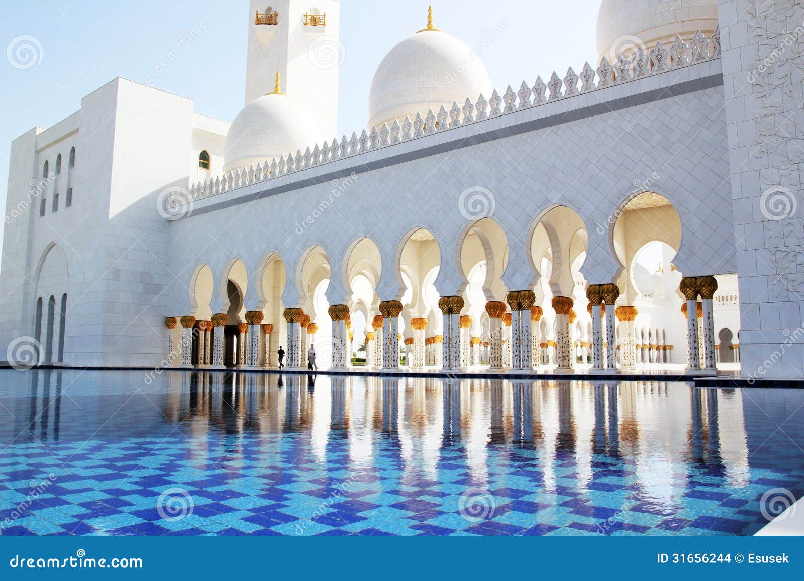 Sheikh Zayed Grand Mosque, Abu Dhabi, UAE Stock Photo - Image of united ...