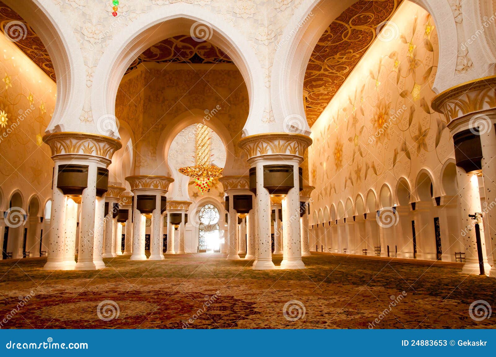 Sheikh Zayed mosque inside stock image. Image of hallway - 24883653