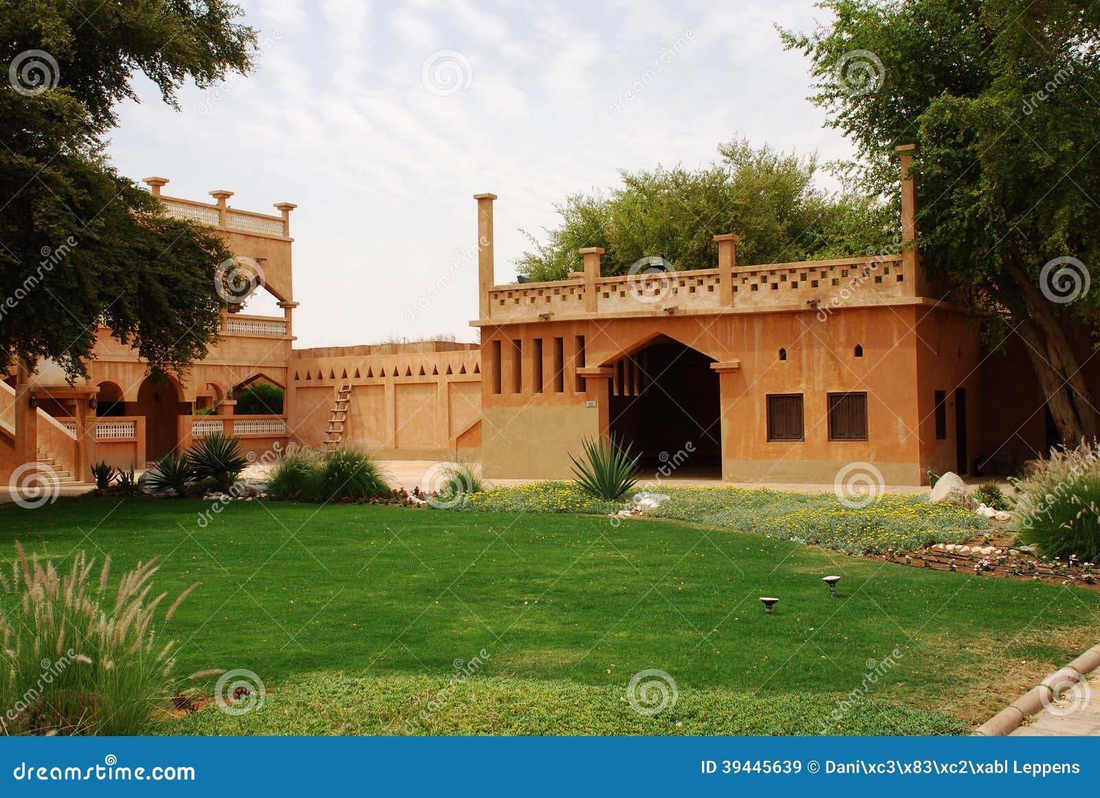 Sheikh Zayed Palace Museum image stock éditorial. Image du dubai - 39445639