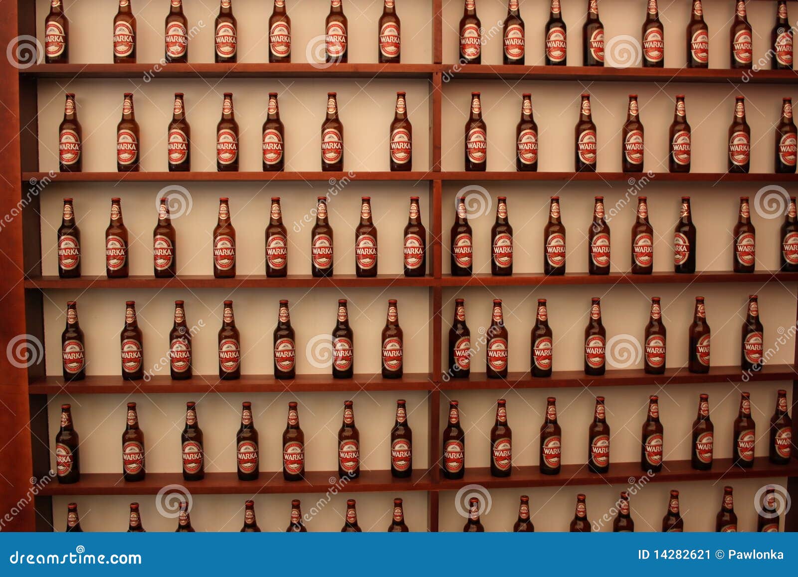 Shelfs with beer bottles editorial photo. Image of picking - 14282621