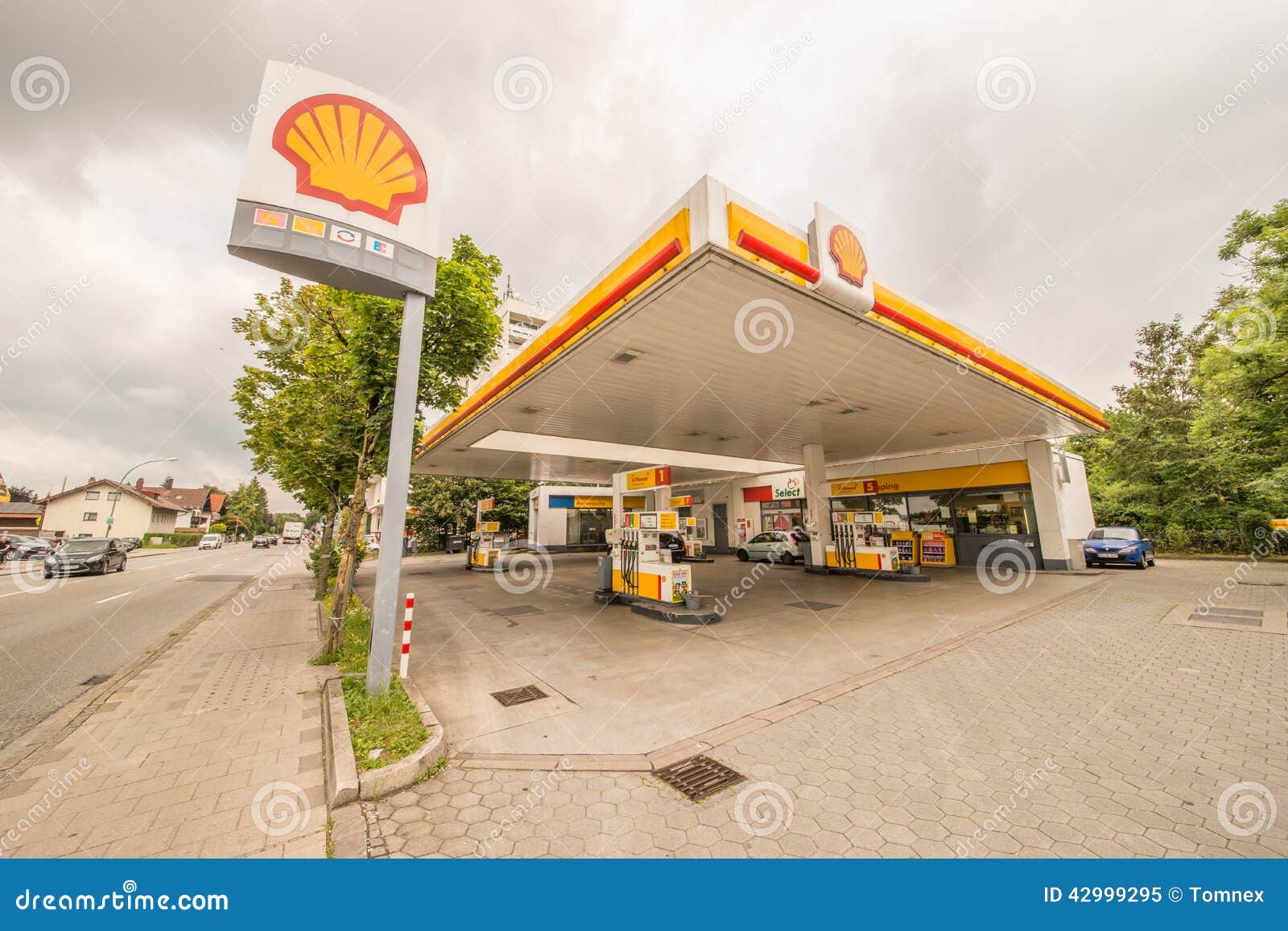 Shell gas station editorial image. Image of shell, station - 42999295