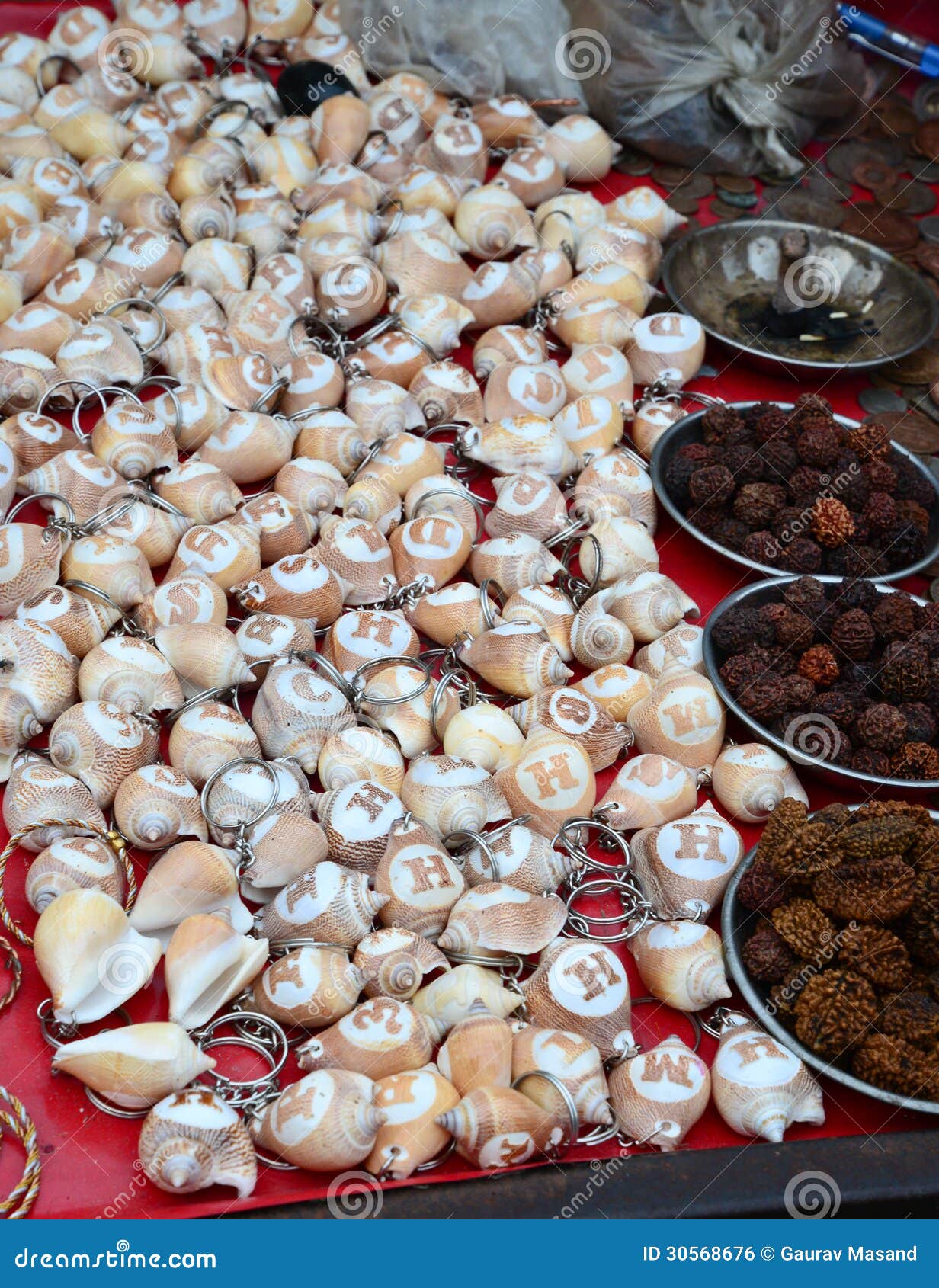 Shell keychain stock photo. Image of conch, ocean, seashell - 30568676