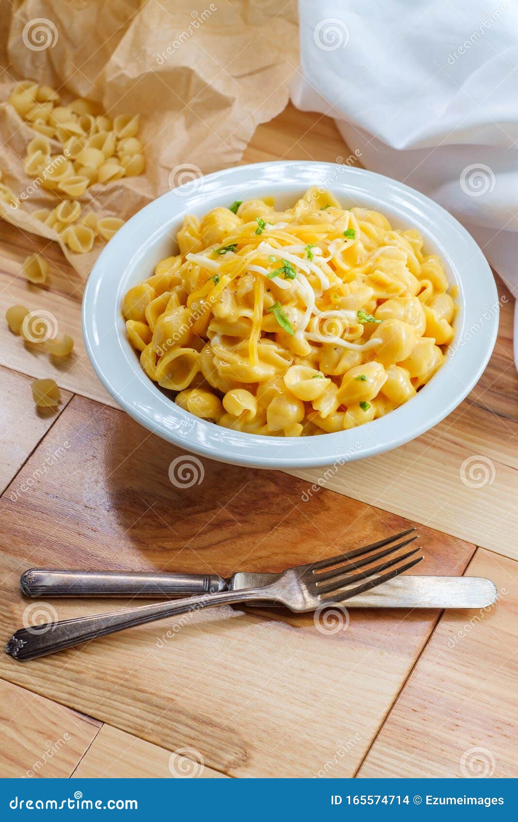 Shell Mac N Cheese stock photo. Image of fork, eating - 165574714