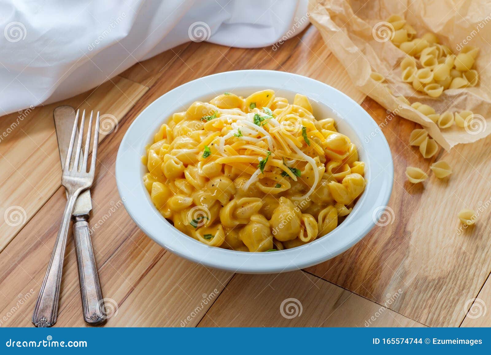 Shell Mac N Cheese stock photo. Image of pasta, healthy - 165574744