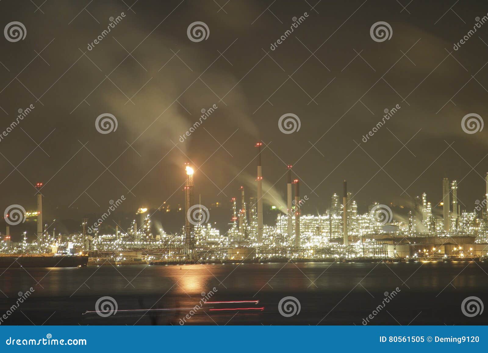 Shell Manufacturing Site Sur L'île De Pulau Bukom Image éditorial ...