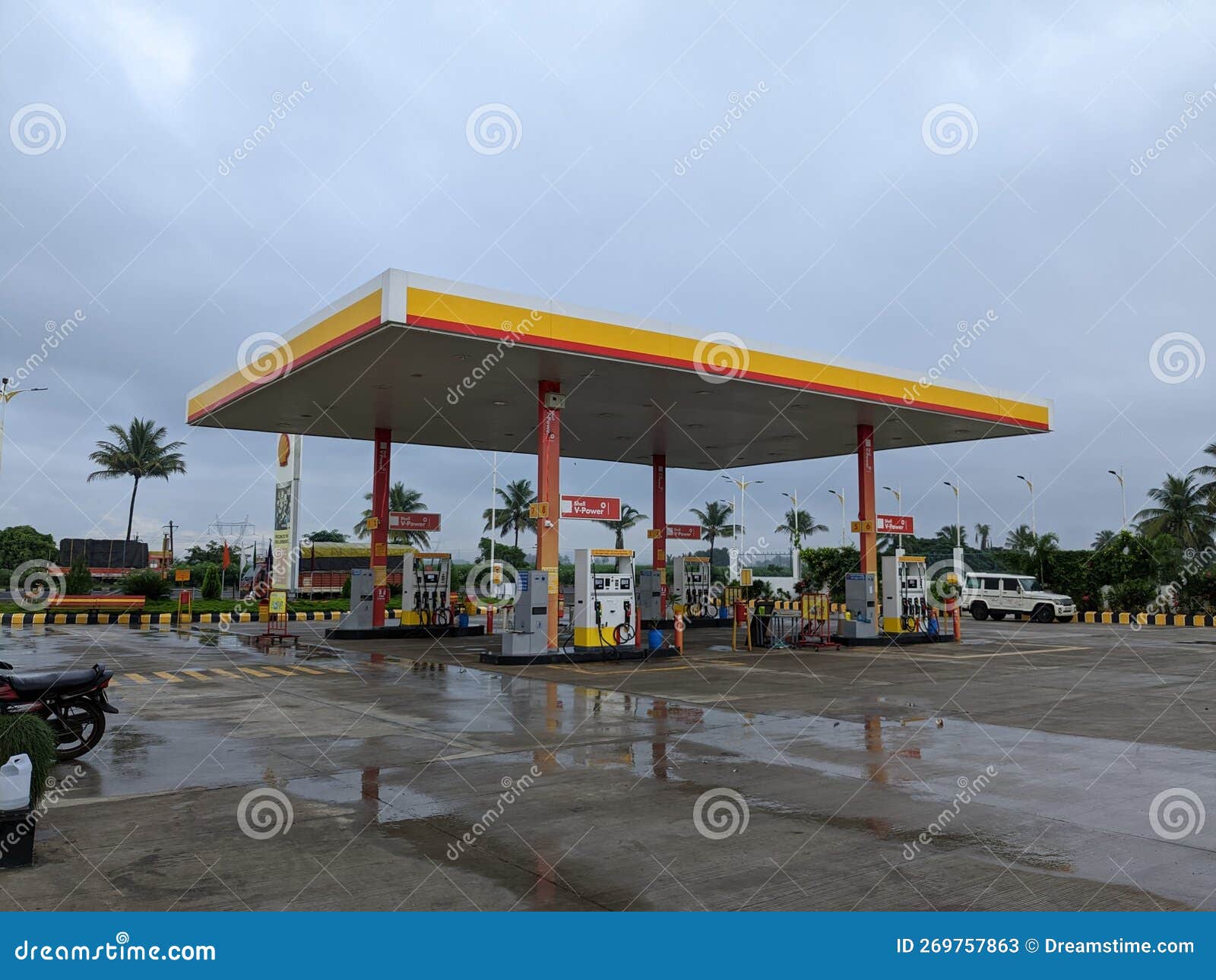Shell Petrol Pump in Rainy Season Editorial Stock Photo - Image of pier ...
