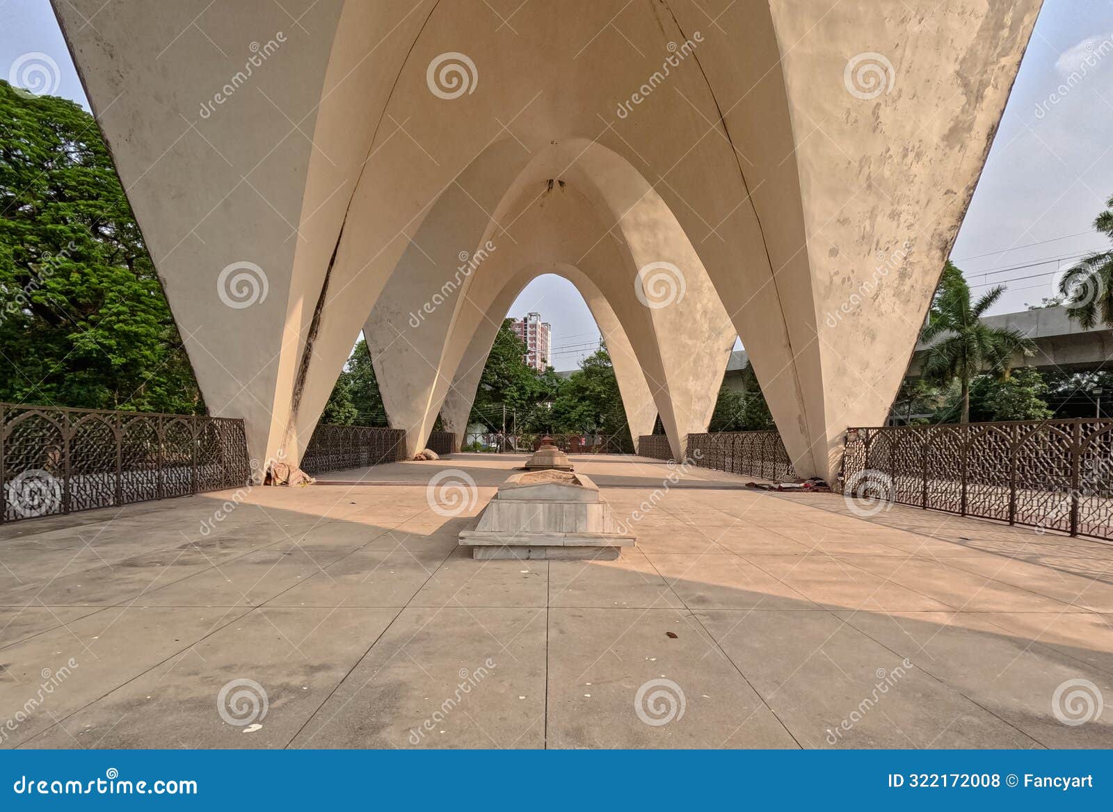 Shell Structure Of Mausoleum Of Three Leaders At Shahbag Dhaka ...