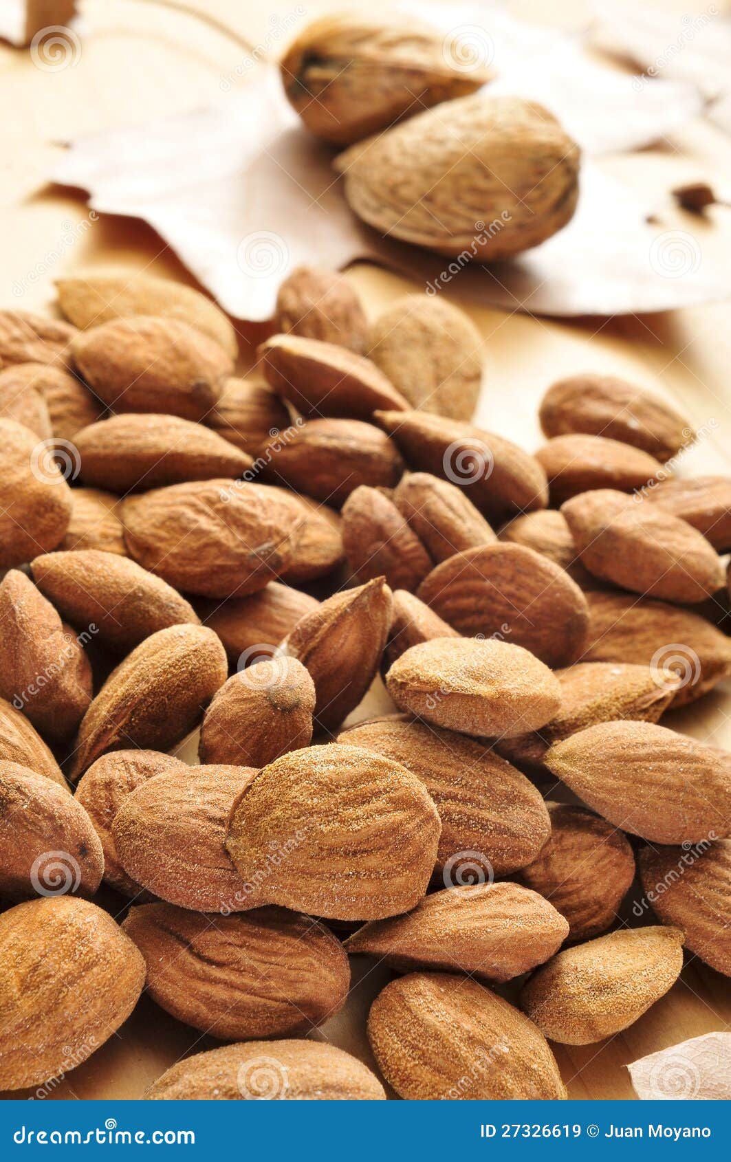 Shelled almonds stock image. Image of delicious, healthy - 27326619