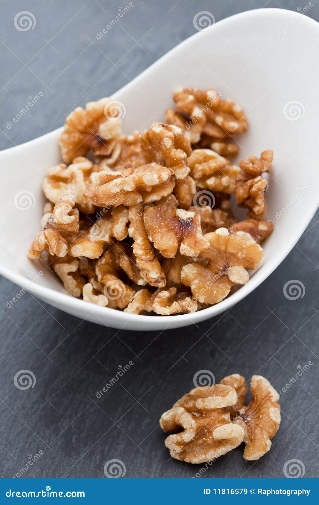 Shelled walnuts stock image. Image of fresh, diet, healthy - 11816579