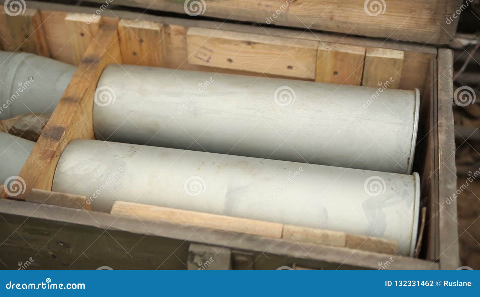 Shells Self-propelled Howitzers 122 Mm Stock Footage - Video of defense ...