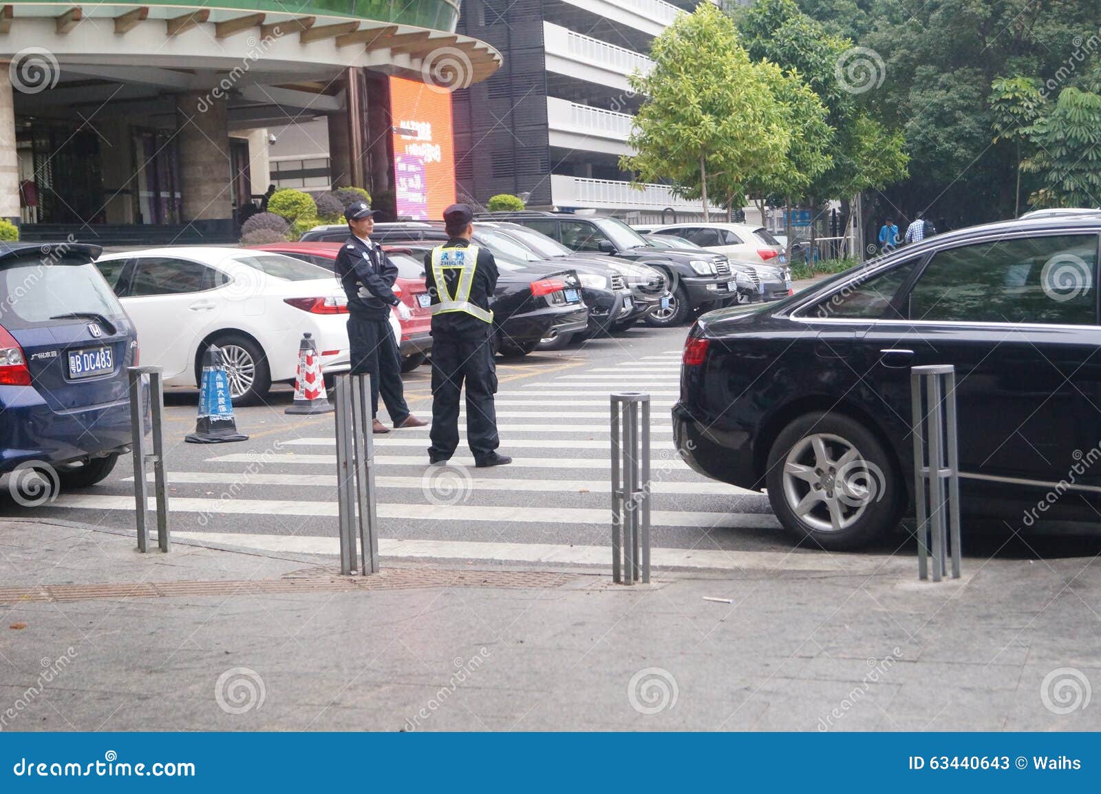 Shenzhen, China: Security Guard Editorial Stock Photo - Image of cars ...