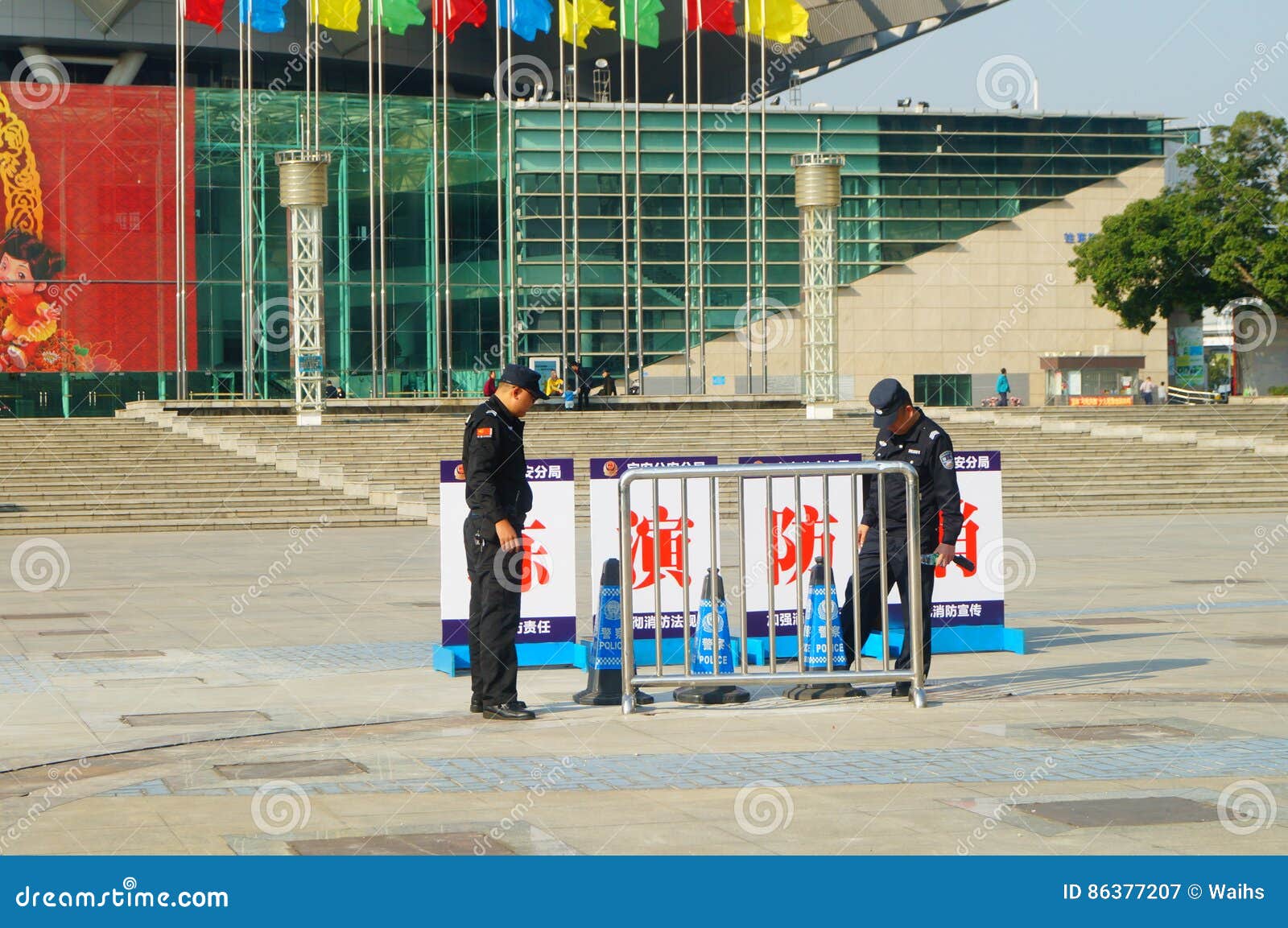 Shenzhen, China: Security Guard Fire Drill Editorial Photography ...