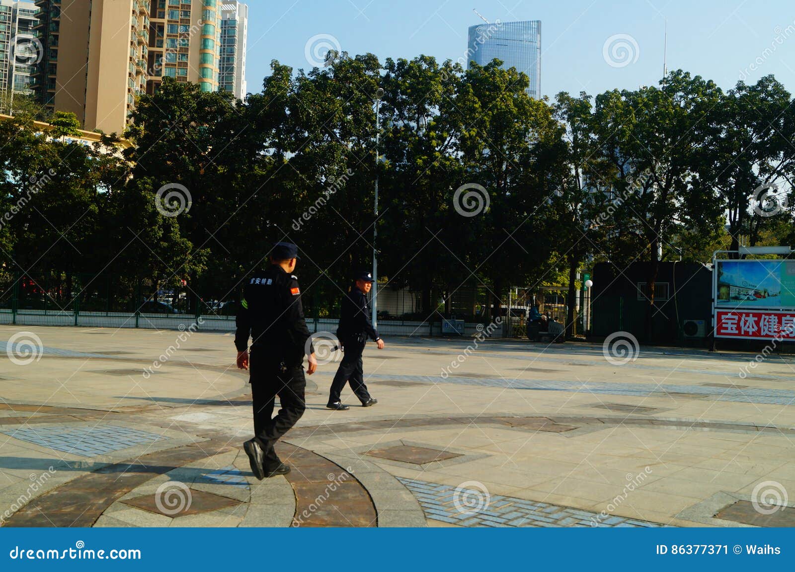 Shenzhen, China: Security Guard Fire Drill Editorial Photo - Image of ...